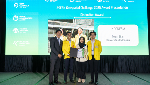 Delegasi FH, FKM, dan FEB UI Raih Penghargaan Distinction Award di ...
