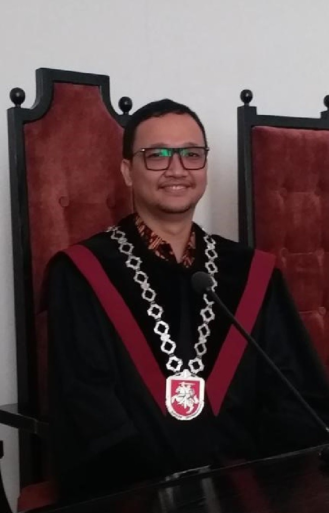 Dr. Junaedi Saibih, S.H., M.Si., LL.M. - Fakultas Hukum Universitas ...