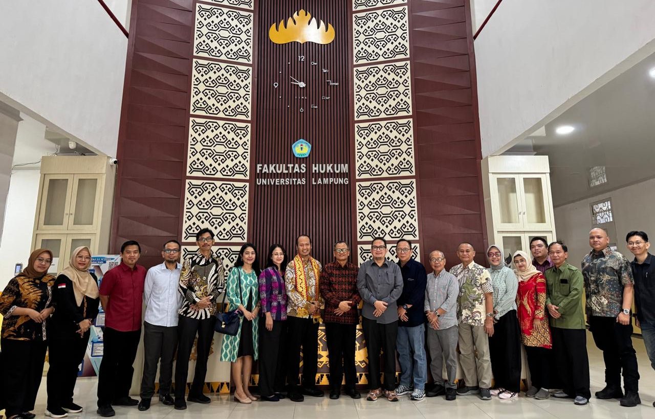 Perkuat Kerjasama Akademik, Dekan FHUI Tandatangani Perjanjian ...